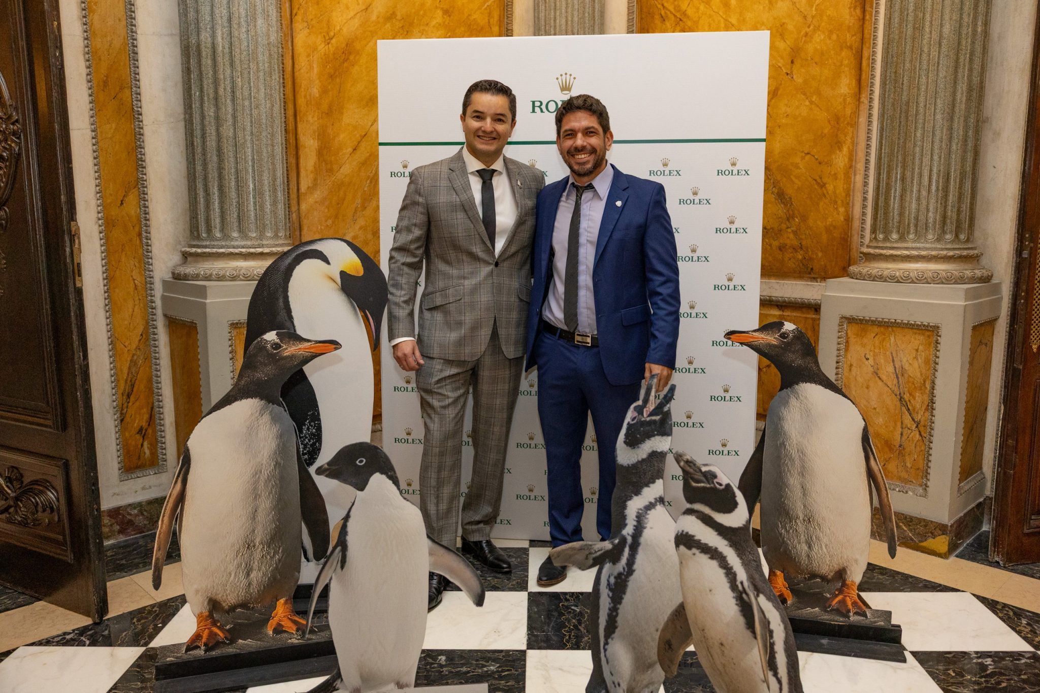 Sastre y Ebene reconocieron al biólogo madrynense Pablo Borboroglu ...