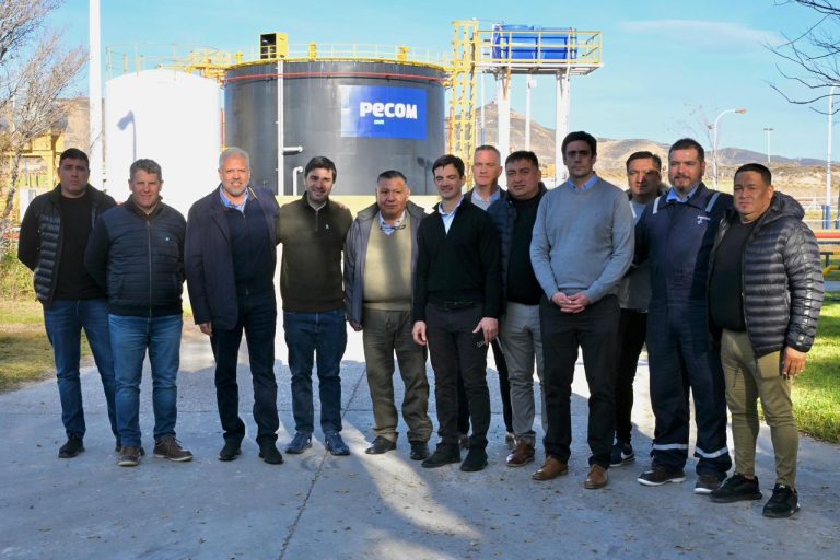 Provincia y PECOM avanzan en una agenda de desarrollo energético y ...